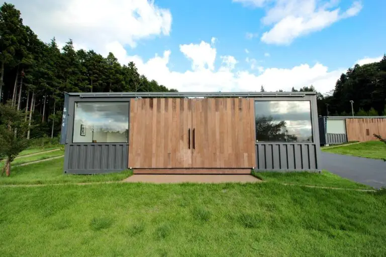 Glamping Facility of Container Houses with Panoramic Views