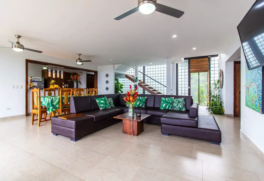 Gorgeous Container House Located Between the Rainforest and the Pacific ...