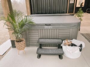 Unique and Creative Shipping Container House - Living in a Container