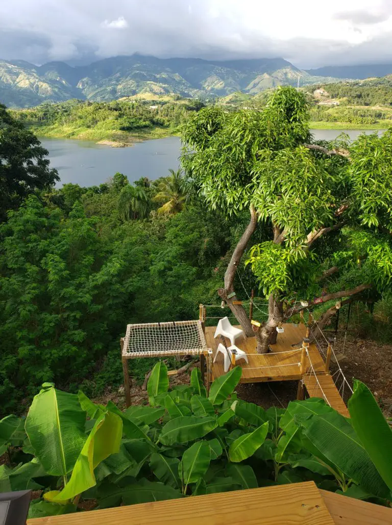 A Container House in the Amazing Ambience of Puerto Rico - Living in a ...
