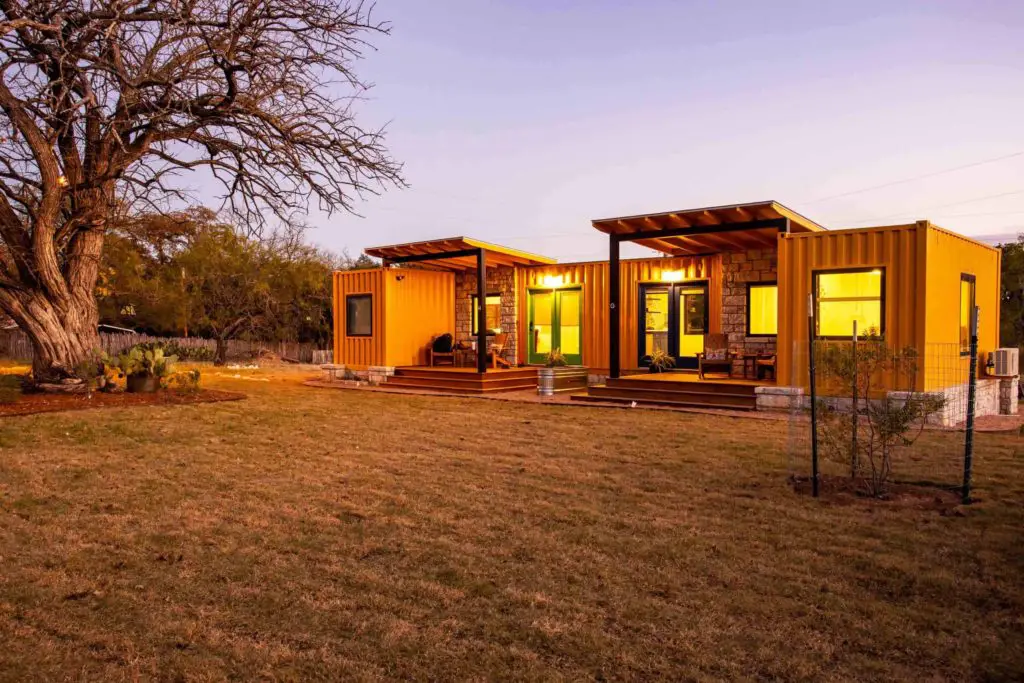 Holiday Complex Built with Containers in Texas