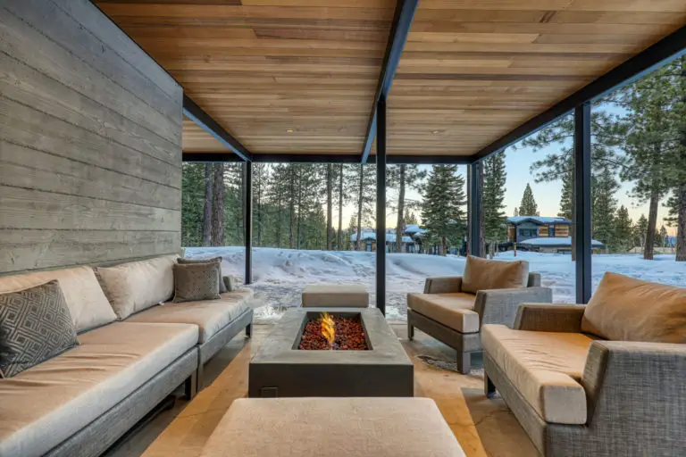 Luxury Container Home at Mountain - Living in a Container