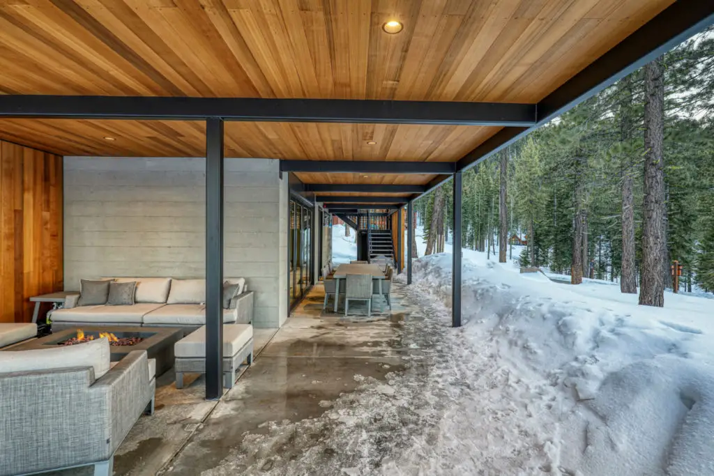 Luxury Container Home at Mountain - Living in a Container