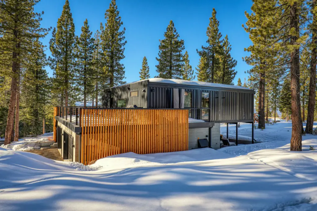 Luxury Container Home at Mountain - Living in a Container