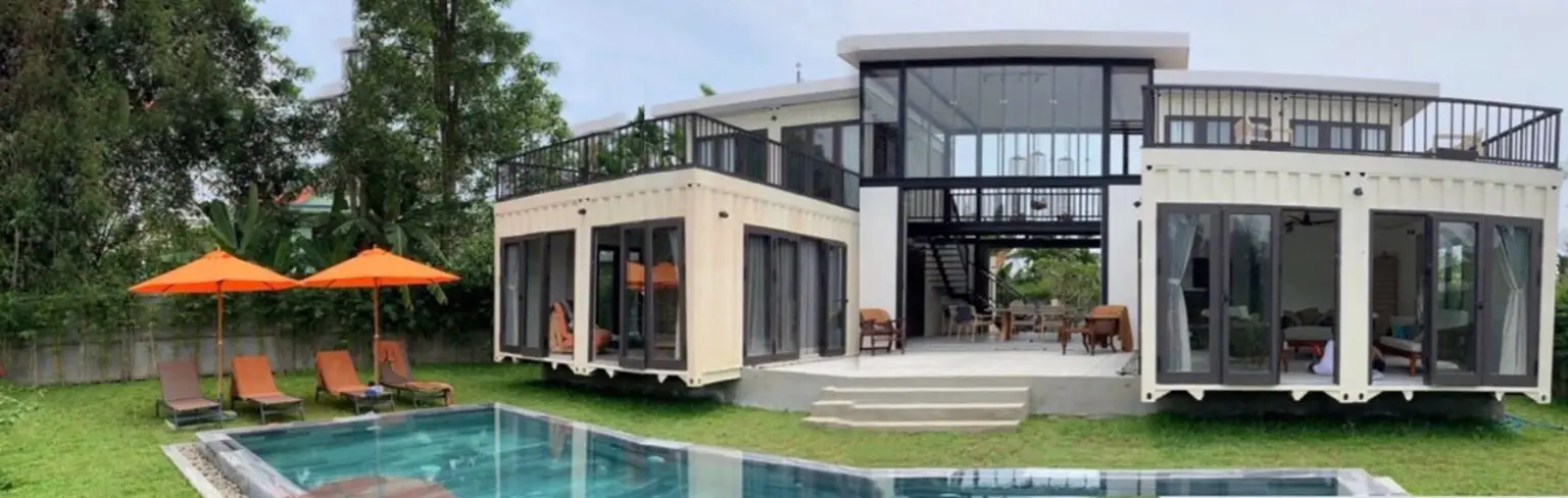 Luxurious Container Villa - Living in a Container