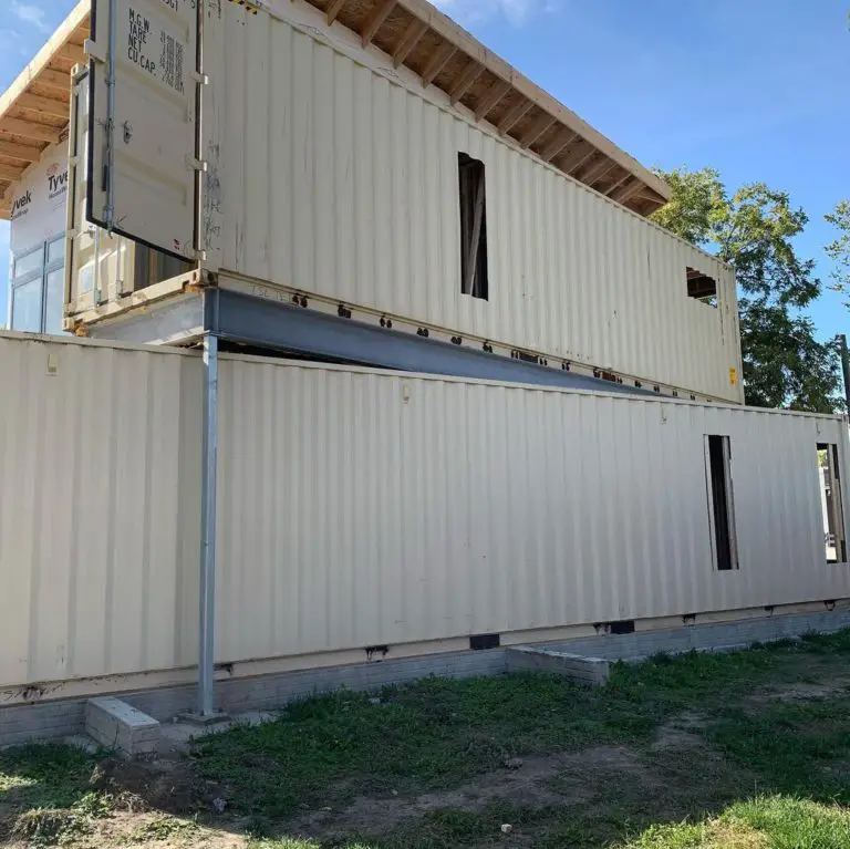 Duplex Container House in Lincoln - Living in a Container