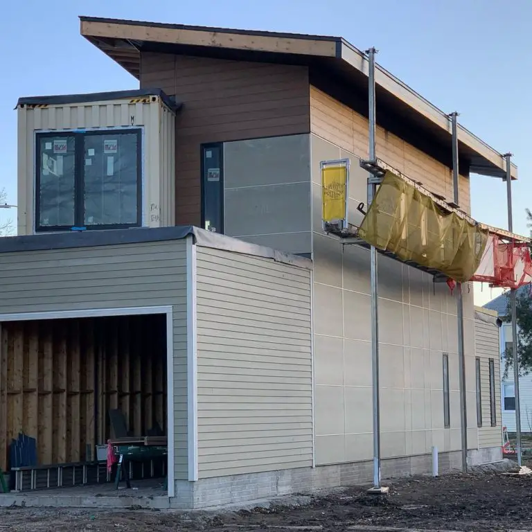Duplex Container House in Lincoln