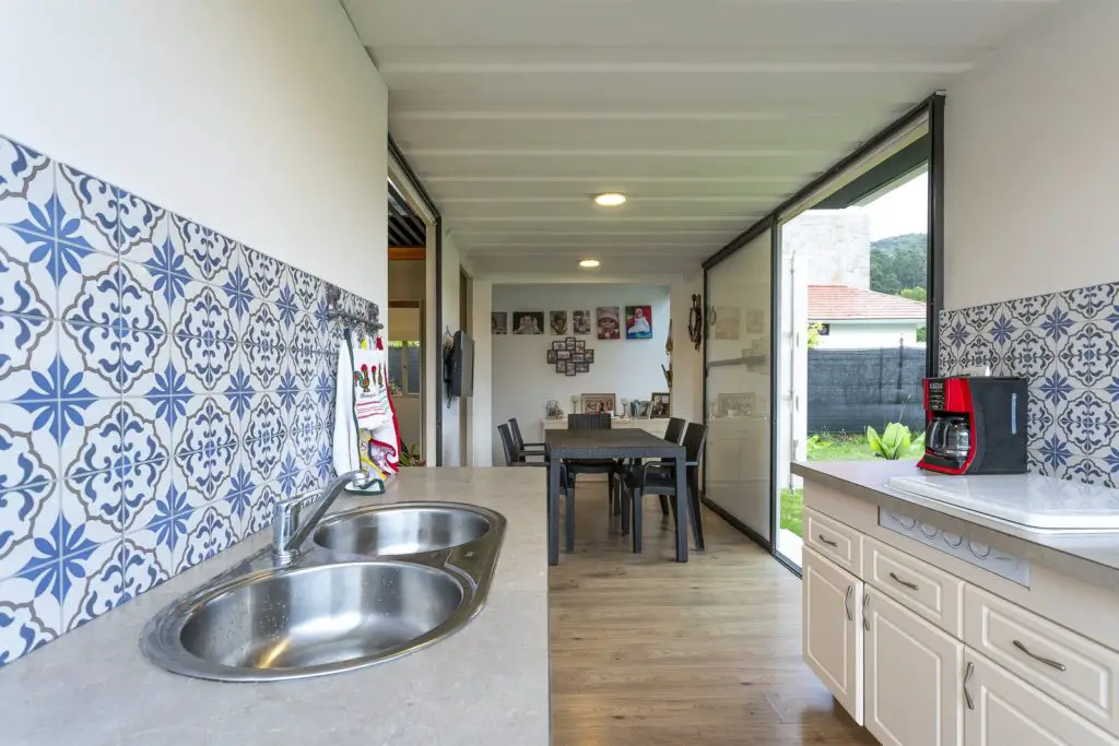 Amazing L Shaped Container Home