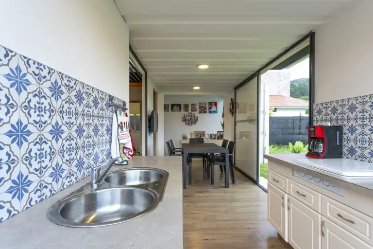 Amazing L Shaped Container Home