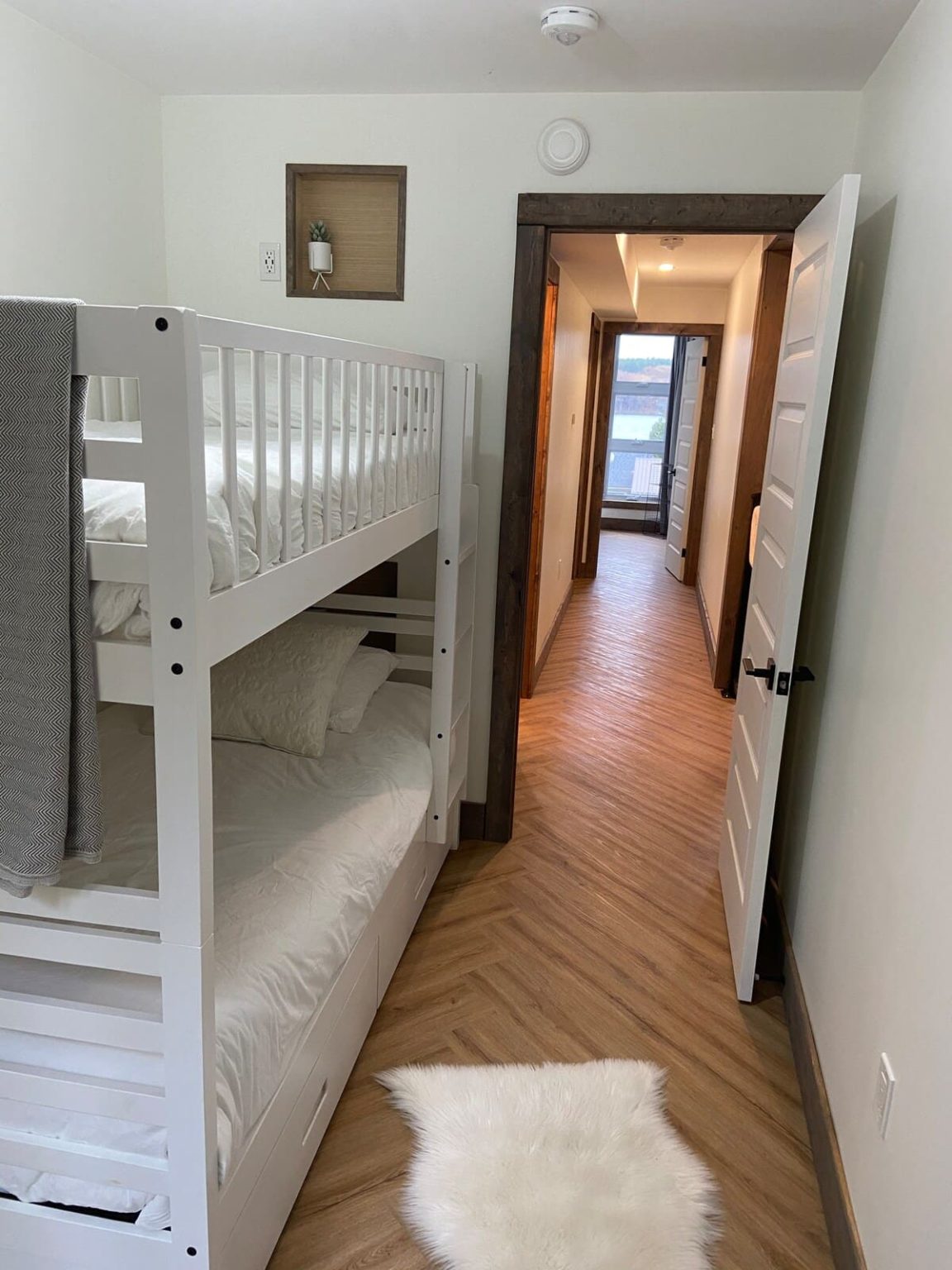 Container Cottage in Canada - Living in a Container