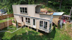 Container House in Centre of Trees | Living in a Container