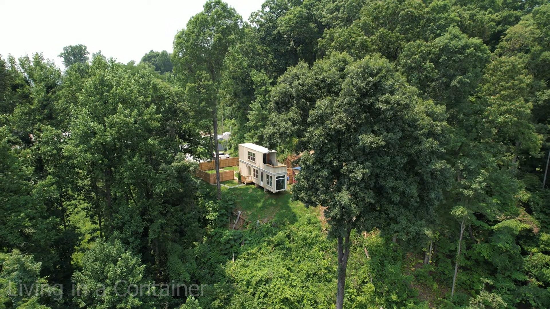 Container House in Centre of Trees | Living in a Container