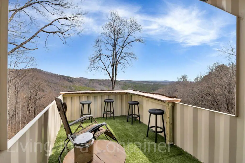 Container House in Centre of Trees | Living in a Container