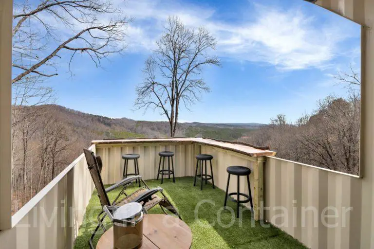 Container House in Centre of Trees | Living in a Container