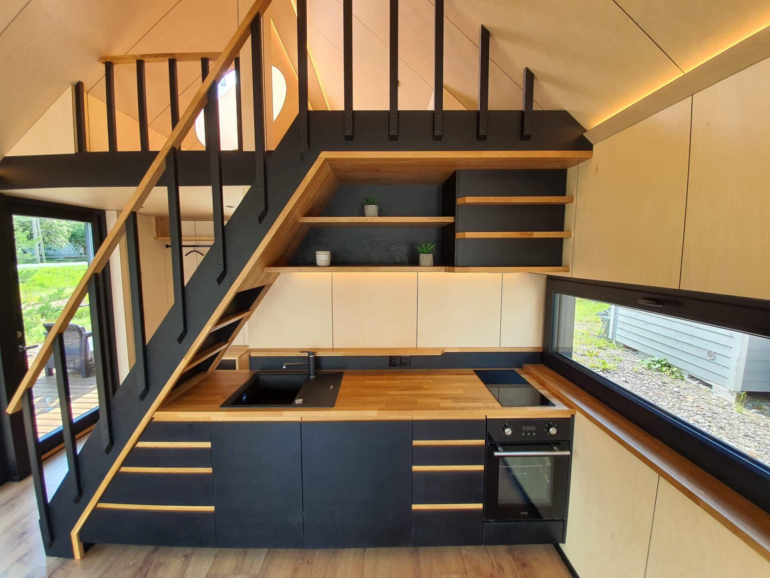 Take a Look at This Amazing Cabin 'Muhu' | Living in a Container