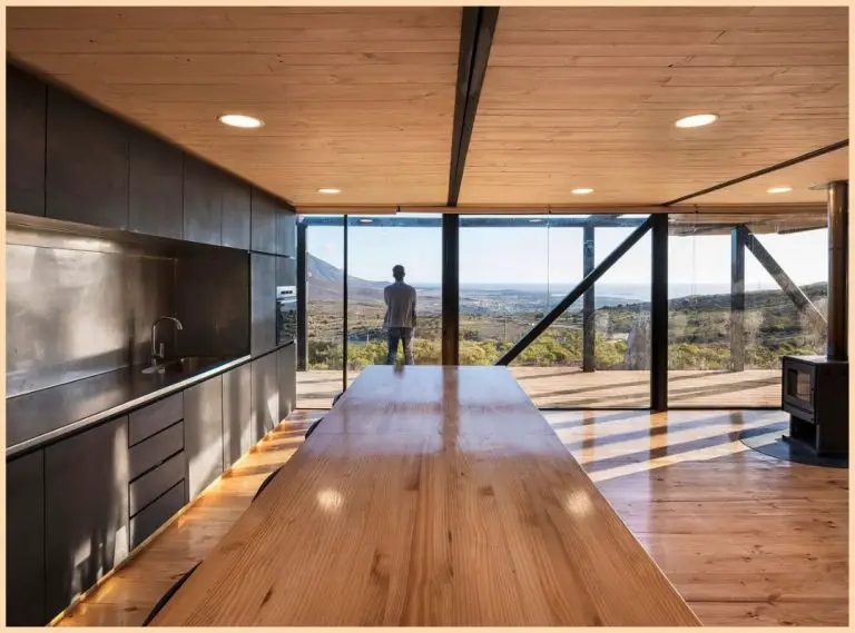 How to turn 4 Shipping Containers into a Stunning Home