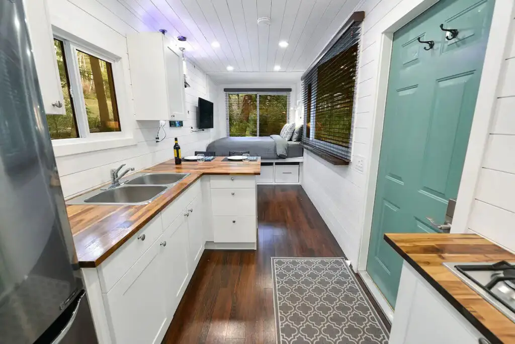 Transform Your Life with a 20ft Shipping Container Home