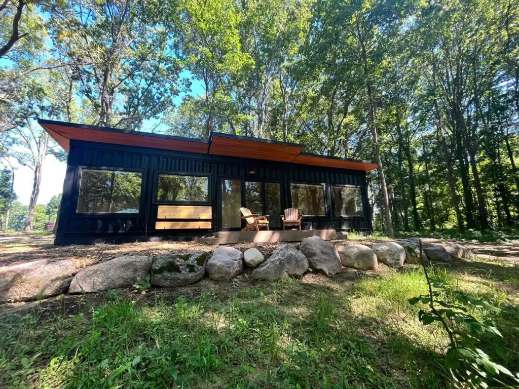 From Dilapidated Sea Container to Unique Dwelling