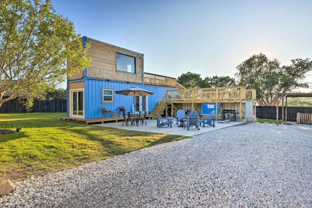 A Cozy Container Home Oasis with a Pool in Texas
