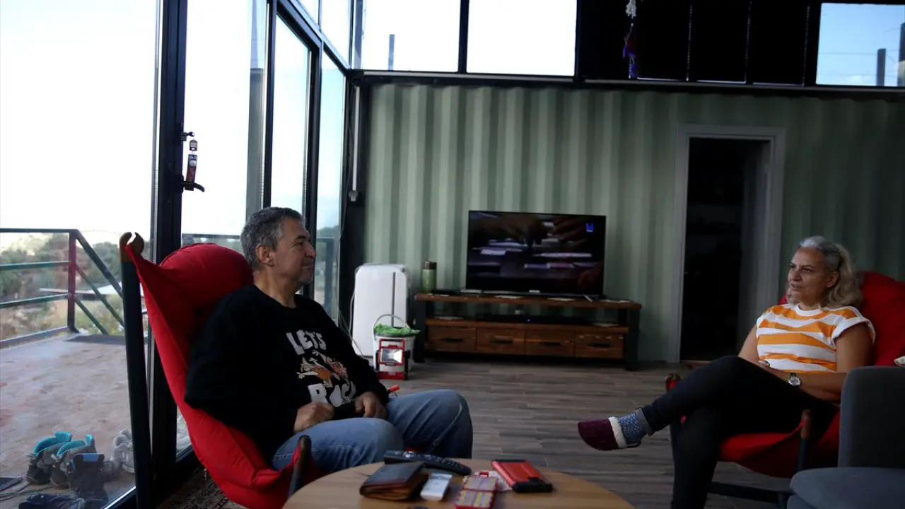 Sustainable Living in a Compact Container Home Fueled by the Sun and Wind