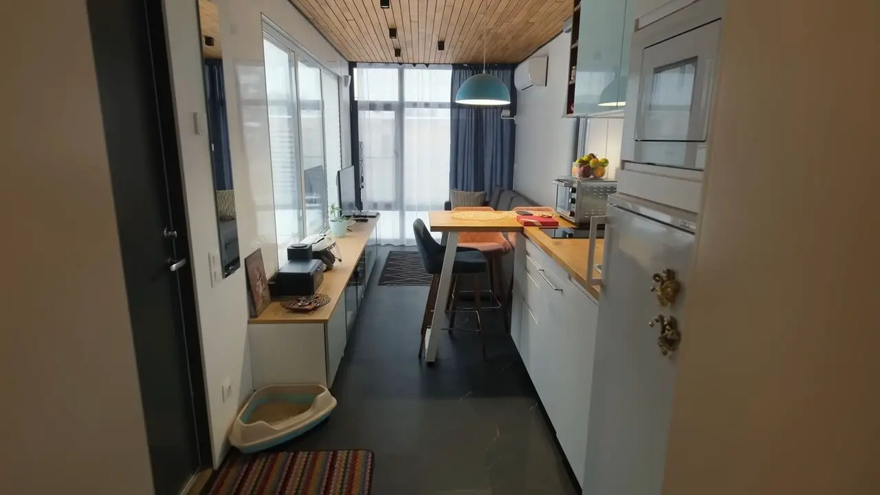 Discovering Compact Living: A Tour of a Modern Container Tiny Home