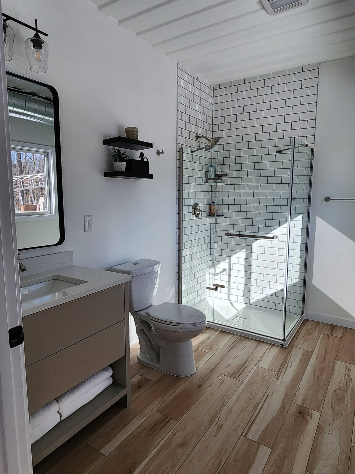 Stunning Lakefront Home Made from 10 Shipping Containers