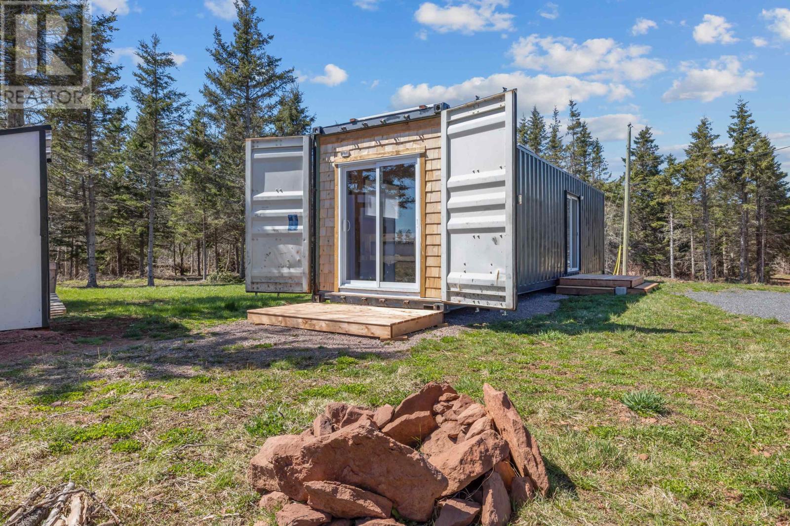 What Makes This $124K Container Home So Inviting?