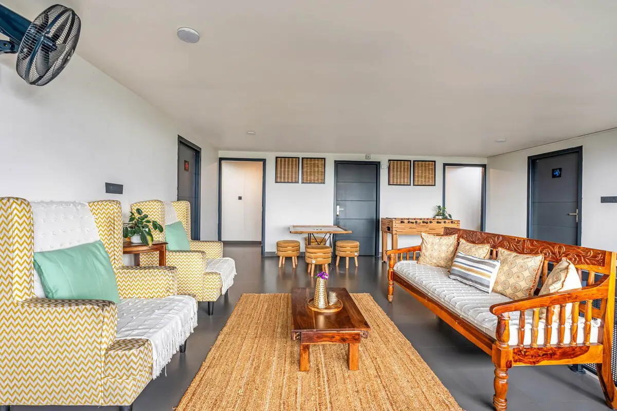 A Container Villa in the Heart of Nature: You Won't Believe This ...