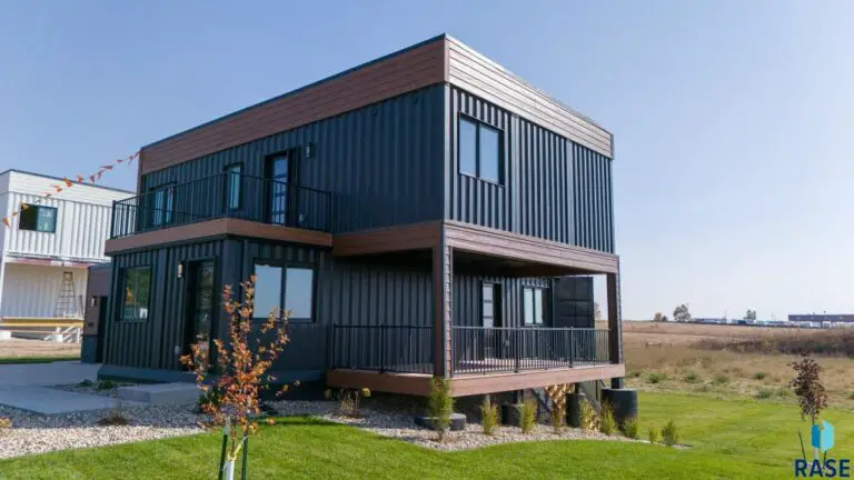 How 5 Shipping Containers Were Repurposed into a $525K Dream Home