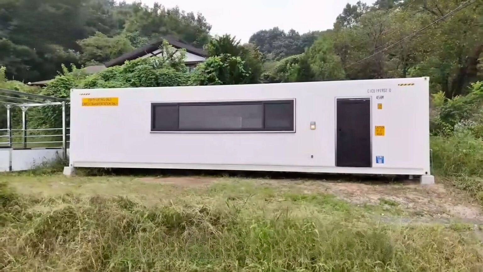 Transforming Refrigerated Containers into Modern Home