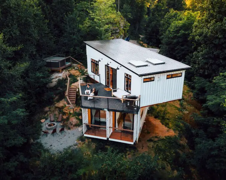 Shipping Container Structure Design: Innovations and Advantages